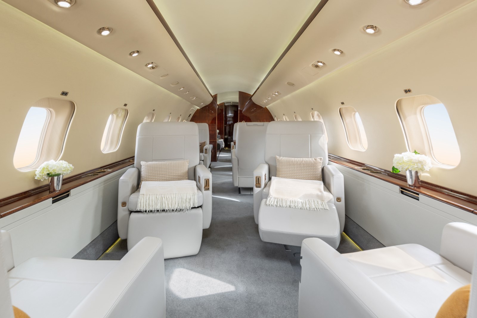 Bombardier Global Express XRS LX-GOL | Private Jet | Global Jet